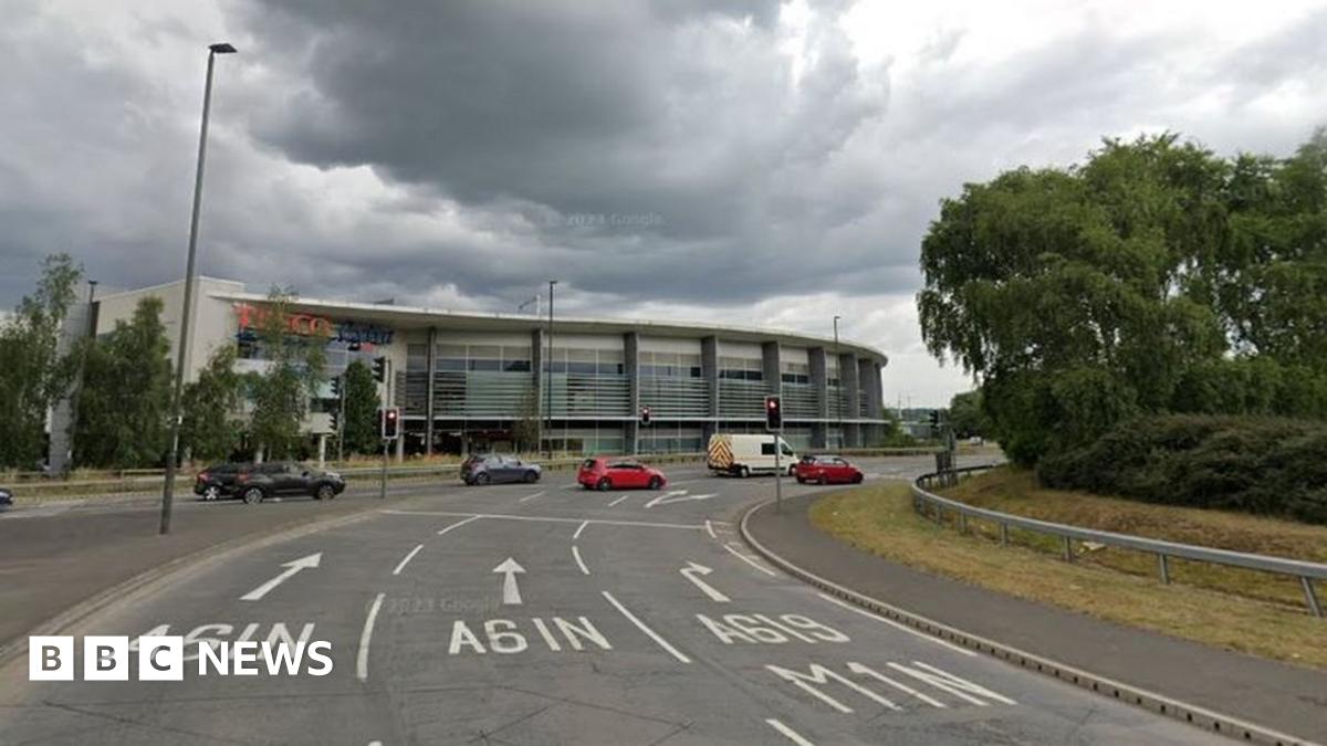 Major A61 roundabout in Chesterfield to close for resurfacing works ...