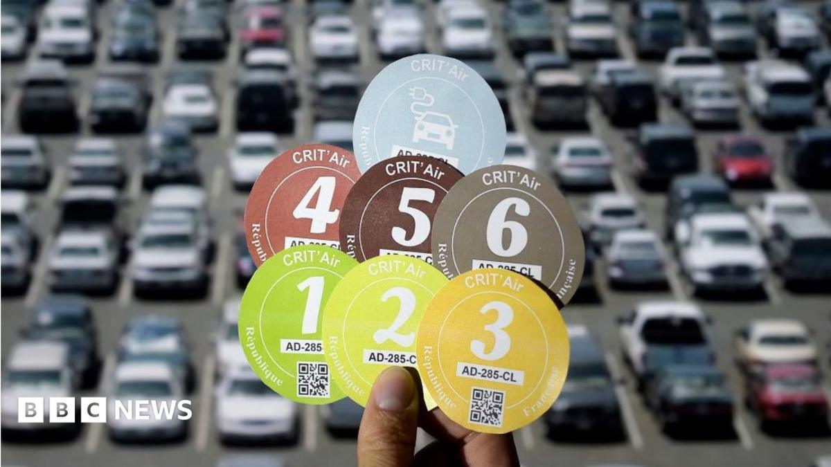 UK drivers warned to display clean air stickers in French cities - BBC News