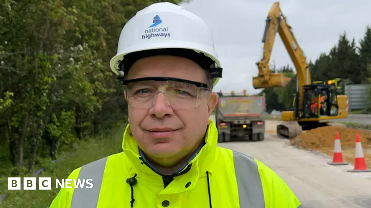 Suffolk A14 reconstruction scheme reaches halfway point - BBC News