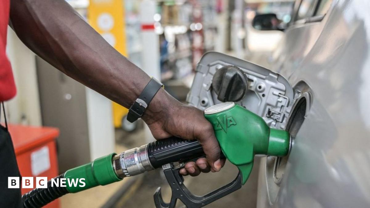 How Kenya stands to lose from Uganda oil row - BBC News
