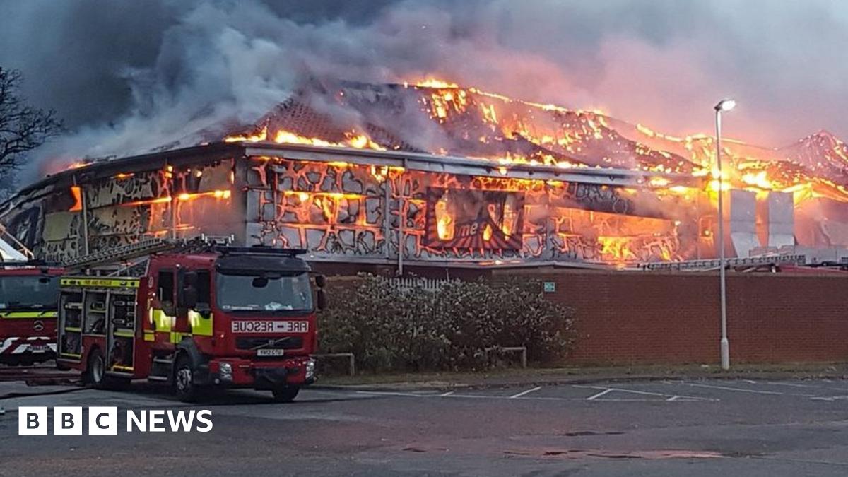 B&M York fire: Blaze was started by 'smoking materials' - BBC News