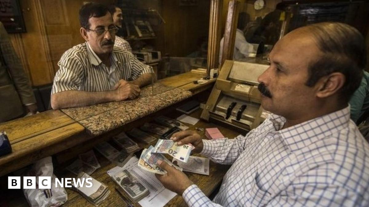 Egypt allows its currency to float freely - BBC News