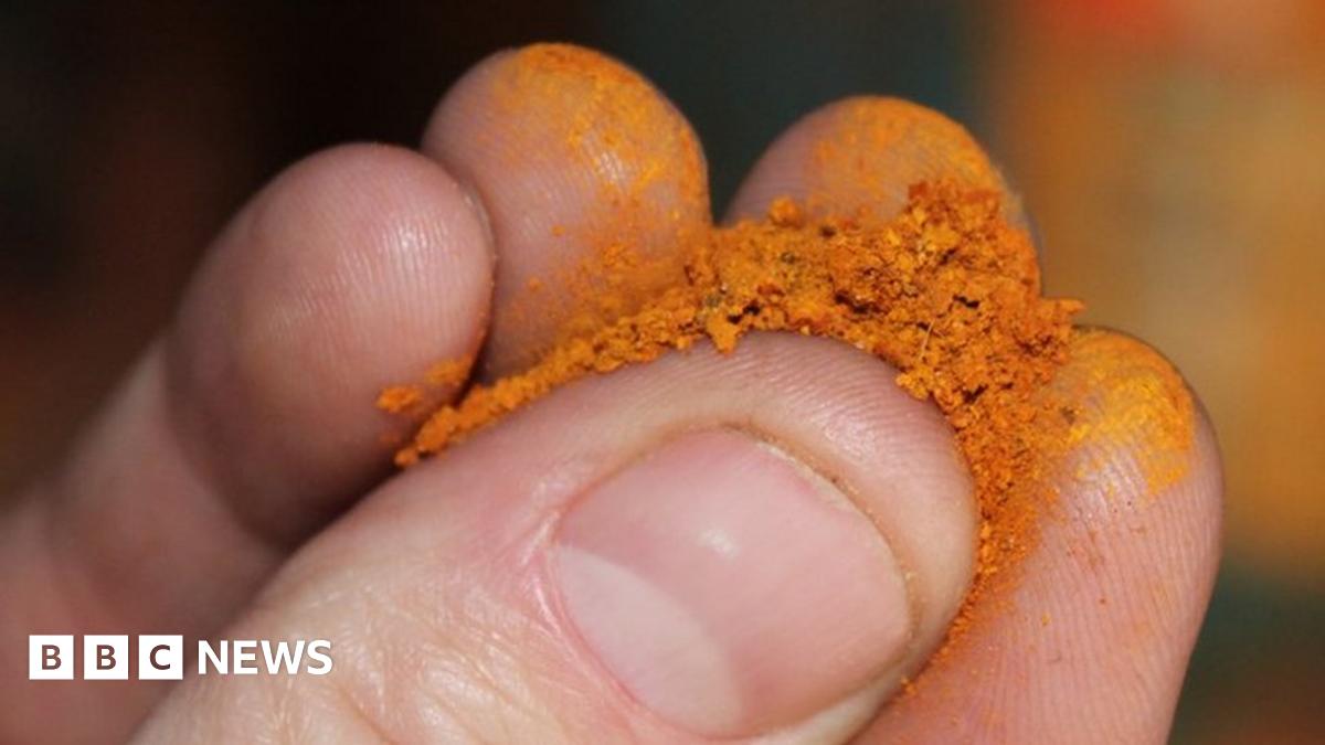 A toxic crisis in America’s coal country - BBC News