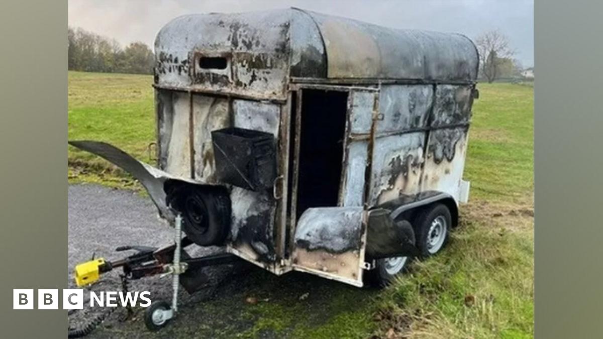 Shincliffe Juniors FC devastated by Tudhoe equipment blaze - BBC News