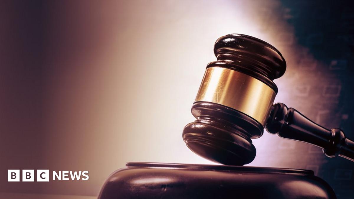 Cyber criminals 'hacked law firms' - BBC News