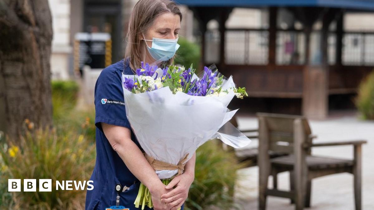 Covid: UK marks one year since the first lockdown - BBC News