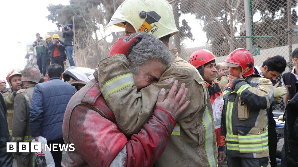 Tehran fire: Twenty firemen killed as high-rise collapses - BBC News