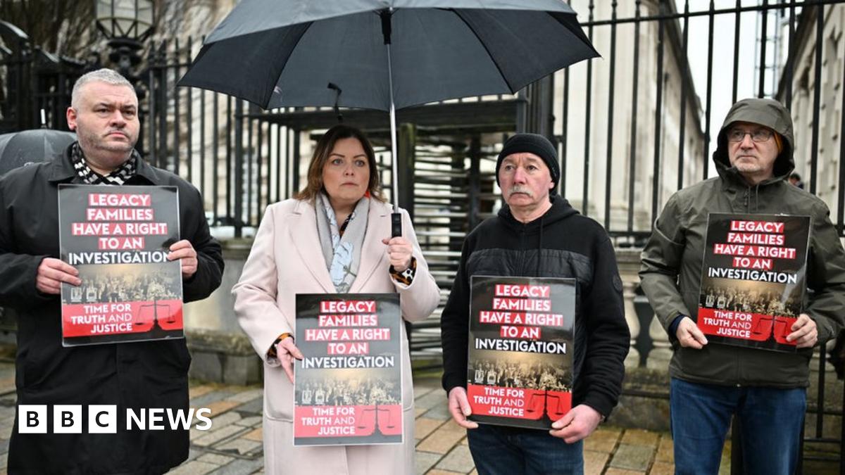 NI Troubles: Legacy Act immunity clause 'breaches' human rights - BBC News