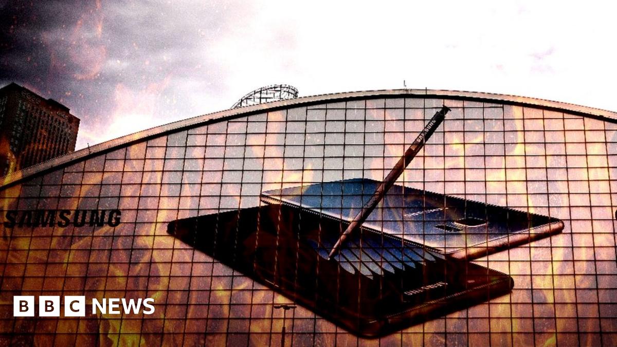 Samsung Galaxy Note 7 flames out: Experts react - BBC News