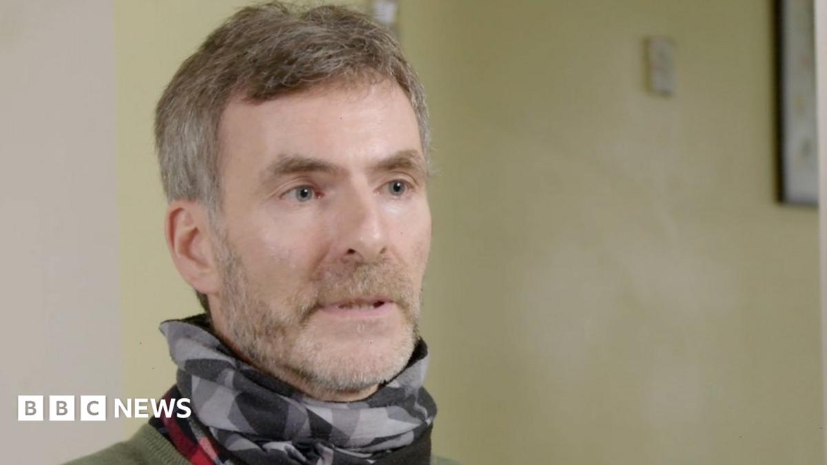 'My anti-depressant withdrawal was worse than depression' - BBC News