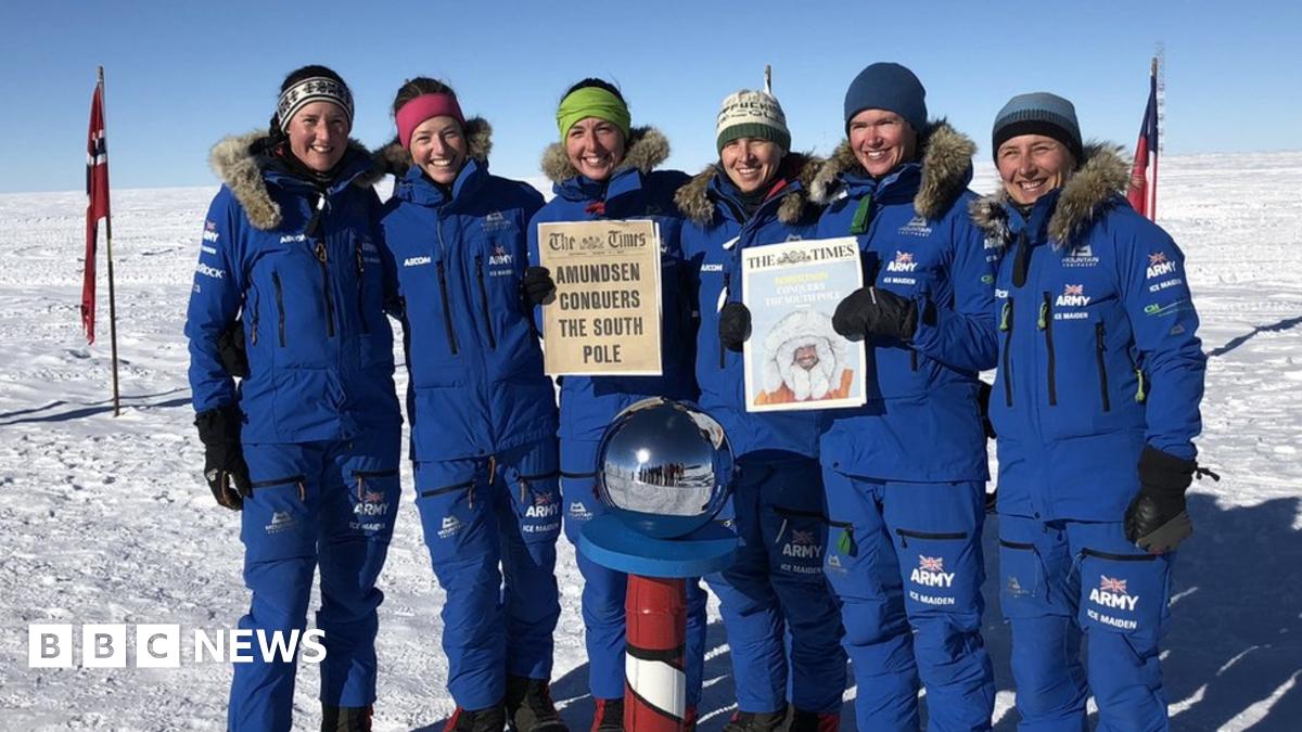 'Ice Maiden' team celebrates Antarctica ski record - BBC News