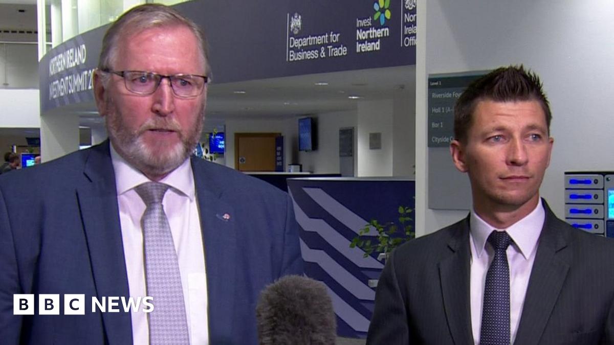 Ryan McCready: UUP Derry and Strabane councillor to step down - BBC News