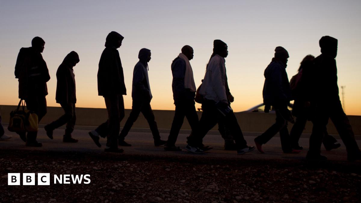 Israel's unwanted African migrants - BBC News