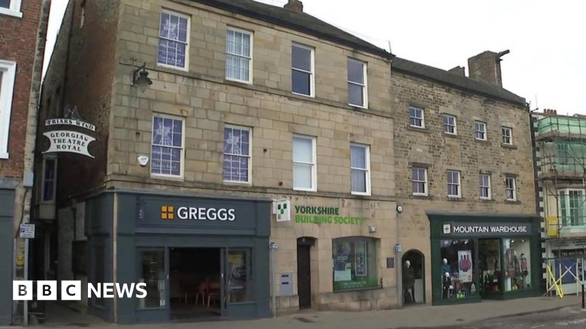 A tale of two Richmonds: Greggs confuses North Yorkshire market town ...