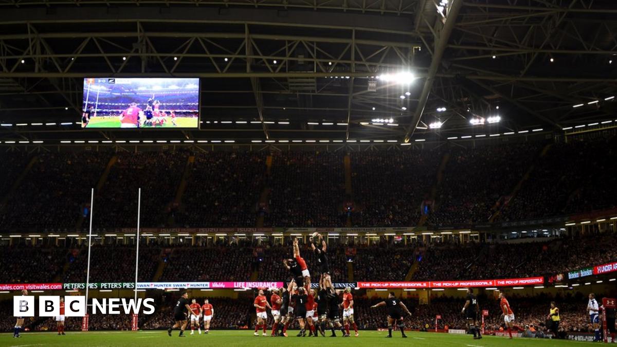 Wales v New Zealand: Disabled man abused by drunk rugby fans - BBC News