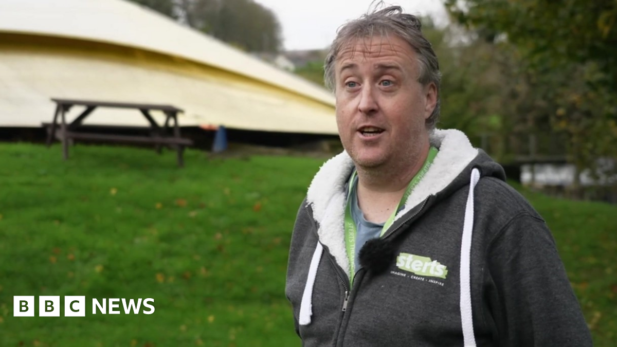 Canopy damage threatens Sterts Theatre's future - BBC News