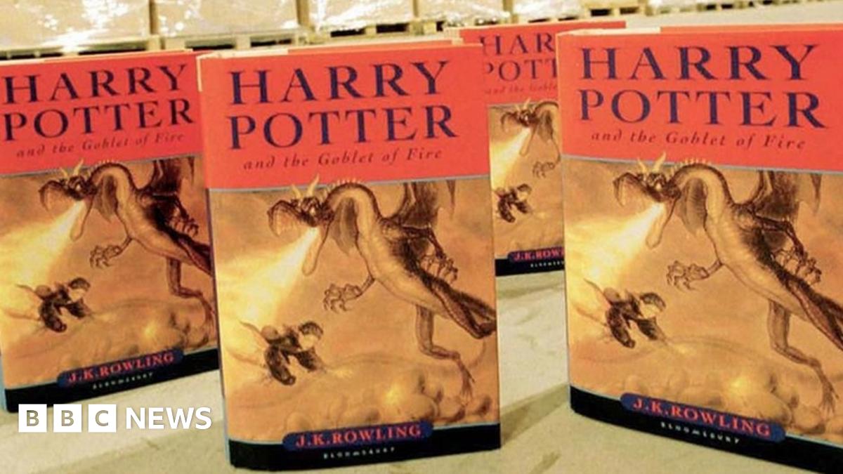 Bookseller convicted of stealing rare Harry Potter novel - BBC News