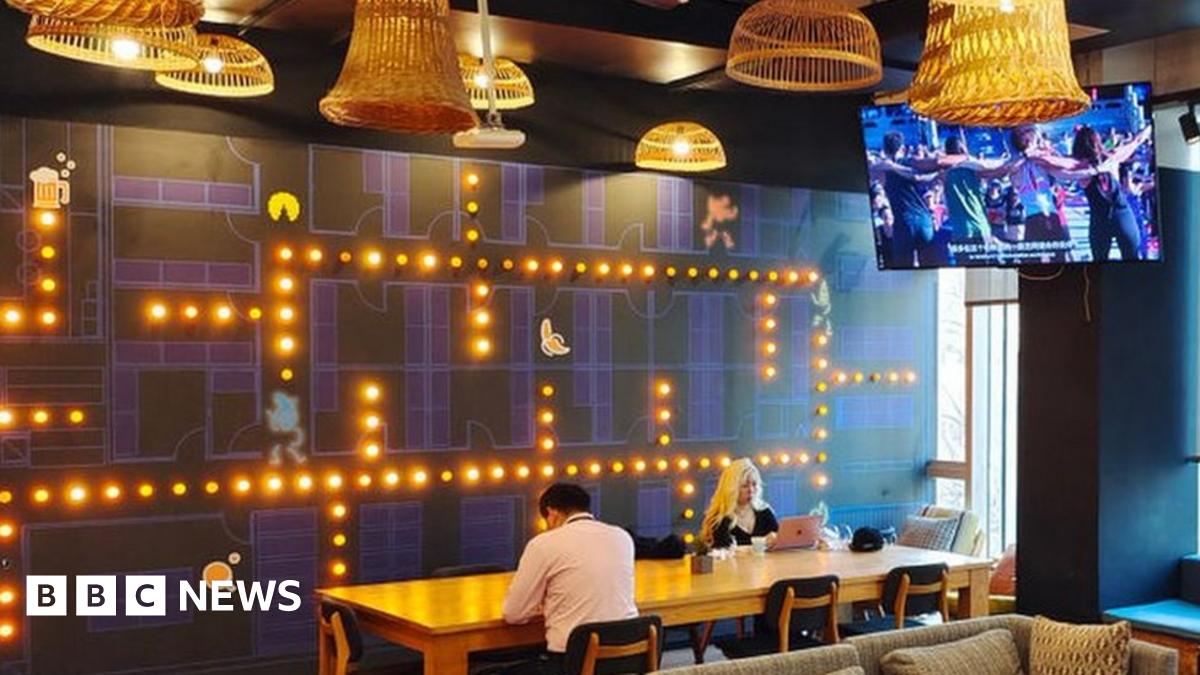WeWork: Shares plunge after reports say firm is filing for bankruptcy ...
