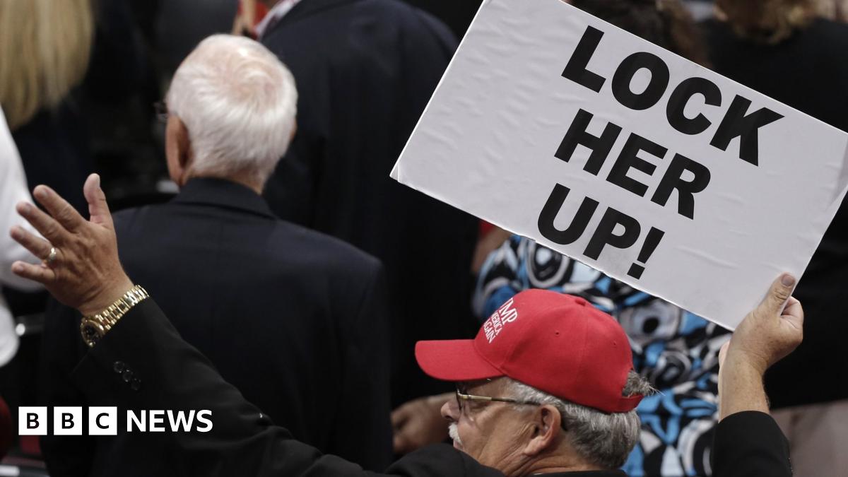 US election: Do 'lock her up' chants mark a new low? - BBC News