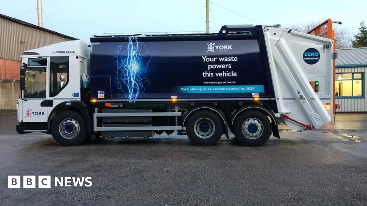 Rain stopped York council's £500k electric bin lorries working - BBC News