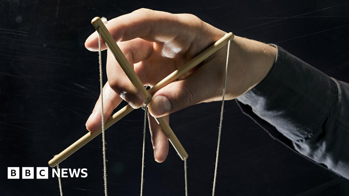 Welsh domestic abuse victims 'denied justice' - BBC News