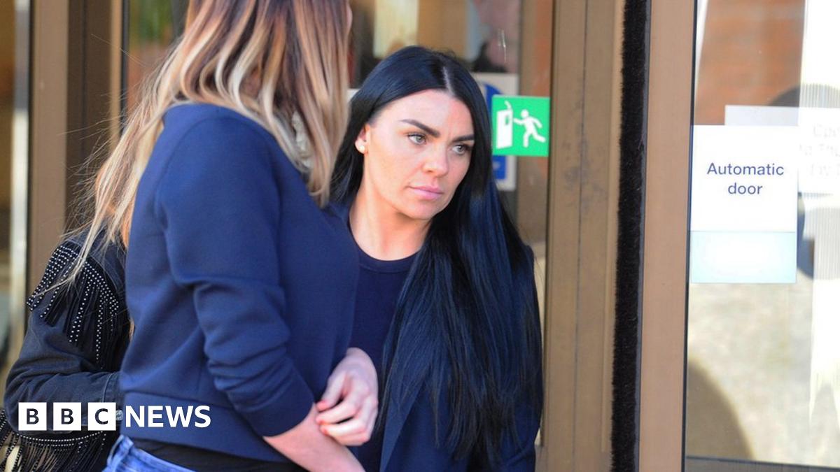 Woman on phone to partner when he was shot in the head - BBC News