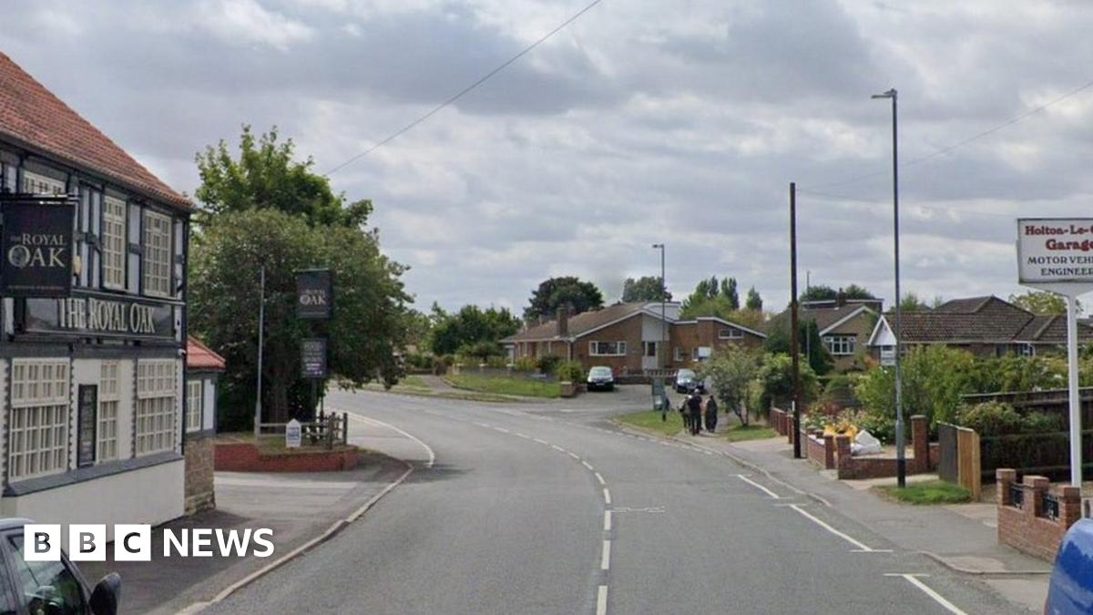 Holton-le-Clay: Teenager in court charged with attempted murder - BBC News