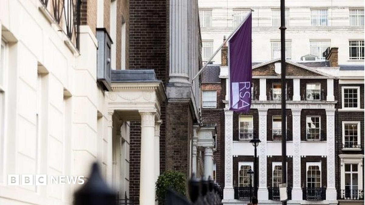 Royal Society of Arts faces first strike action - BBC News