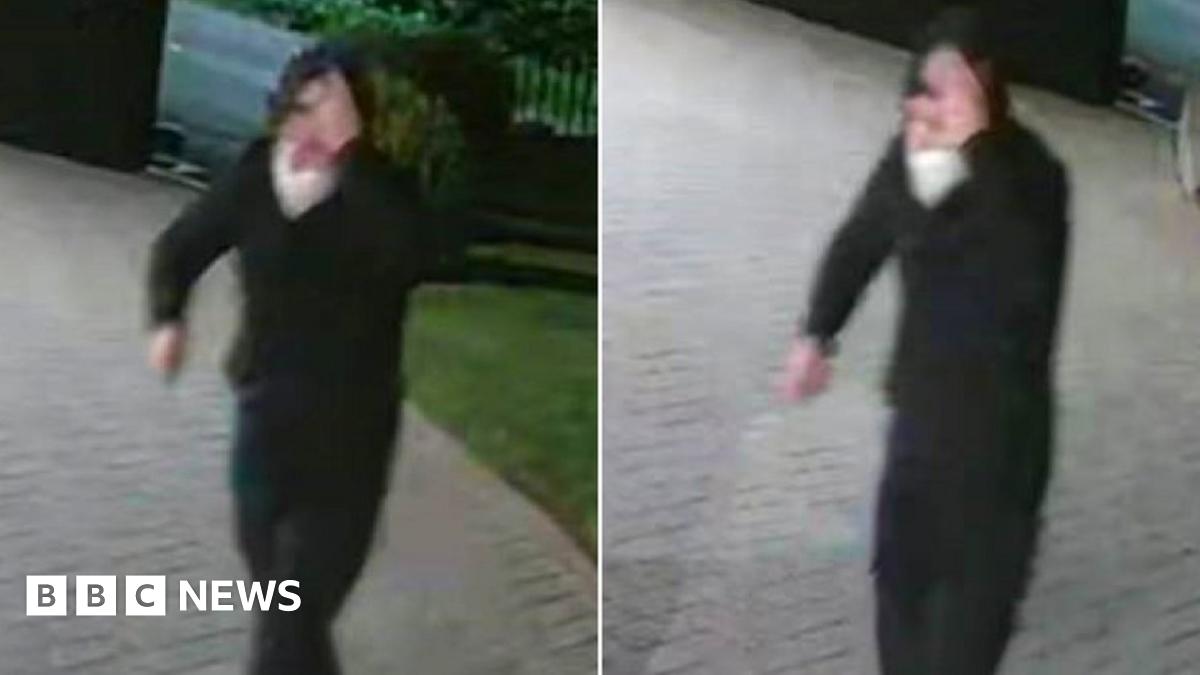 Images released after Peter Lawwell home fire attack - BBC News