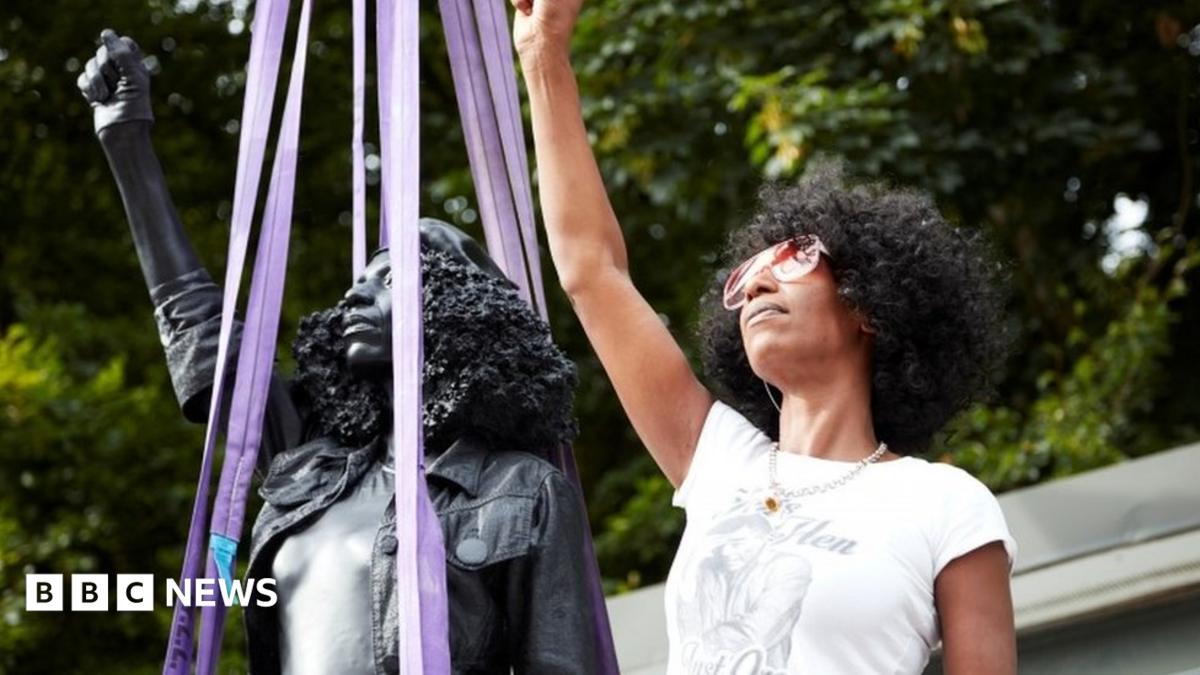 Jen Reid: Statue of Black Lives Matter protester appears on Colston ...