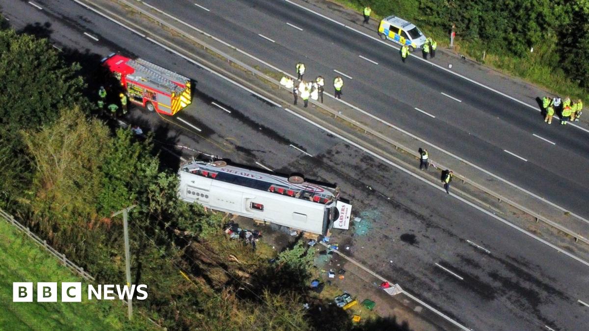 M53 school bus crash latest: Girl, 14 and driver killed as coach ...