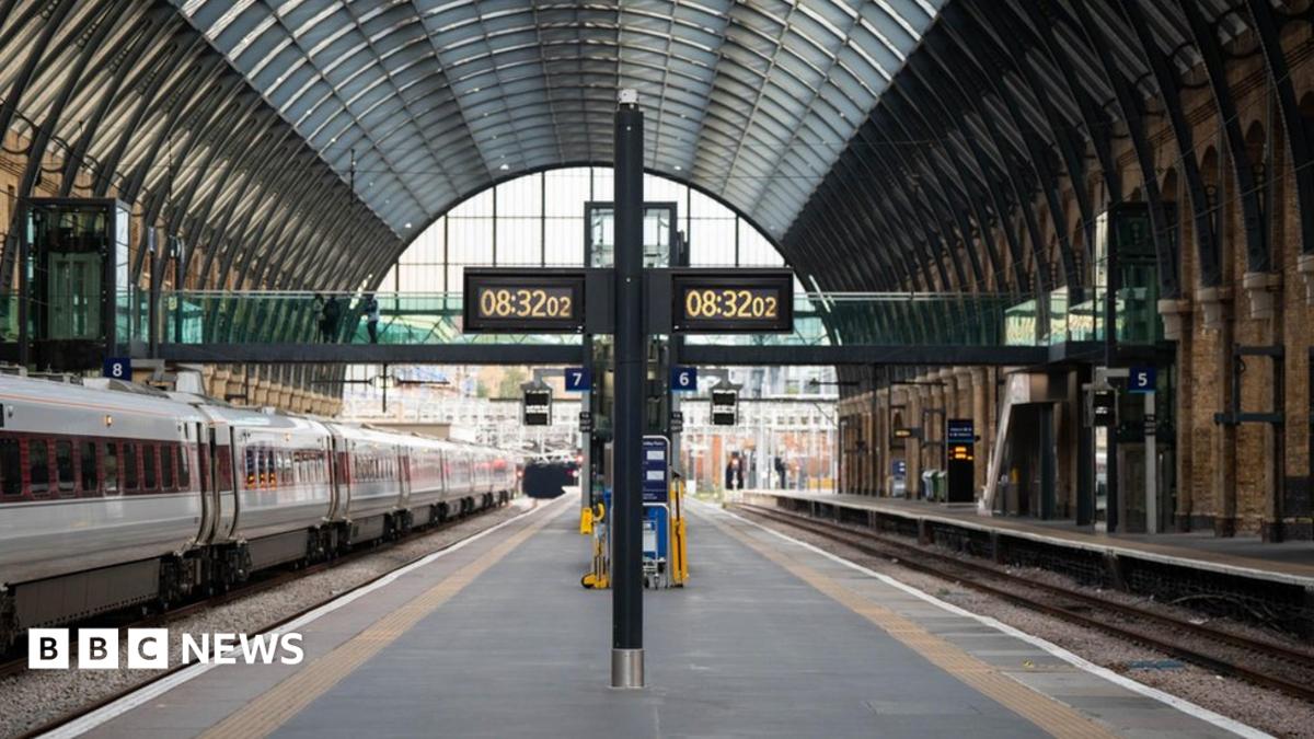 Sheffield-London train service plans revealed by FirstGroup - BBC News