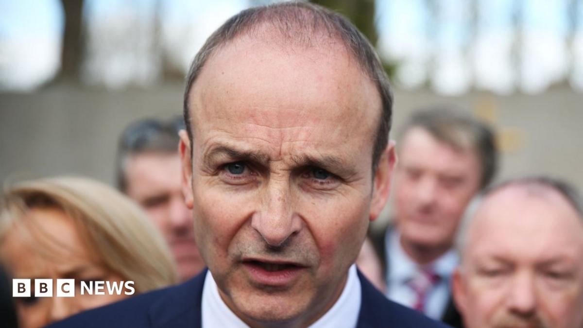 Fianna Fáil announces front bench team in Dáil - BBC News
