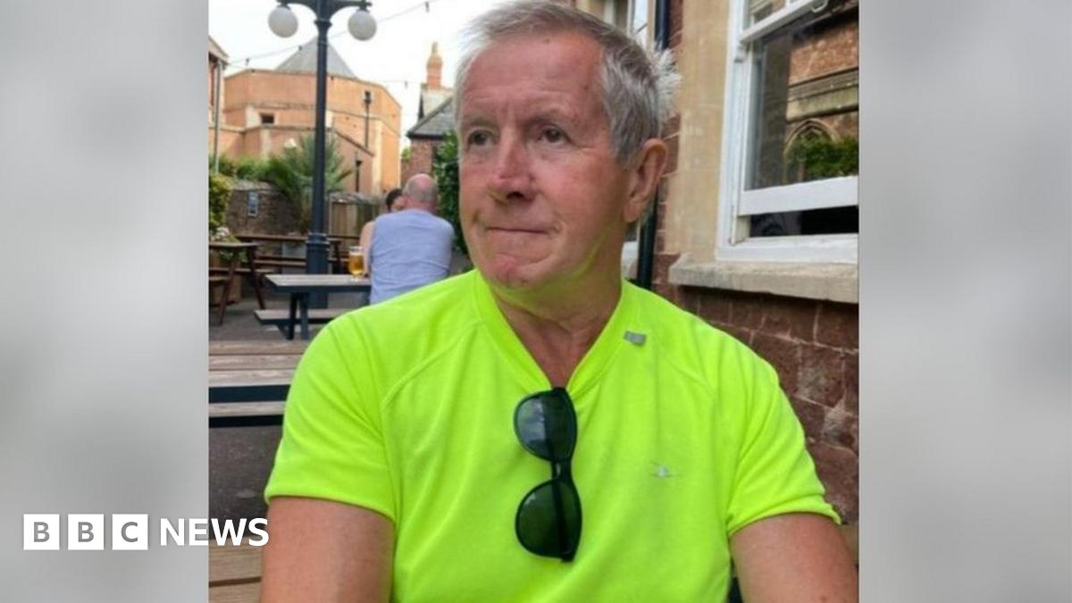 Search for Richard Scatchard not misconduct, police say - BBC News