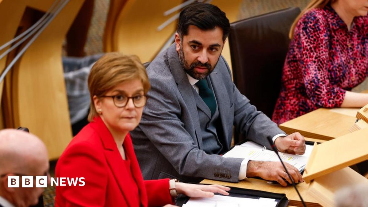 SNP faces biggest challenge in 20 years, says Sturgeon's ex-chief of ...