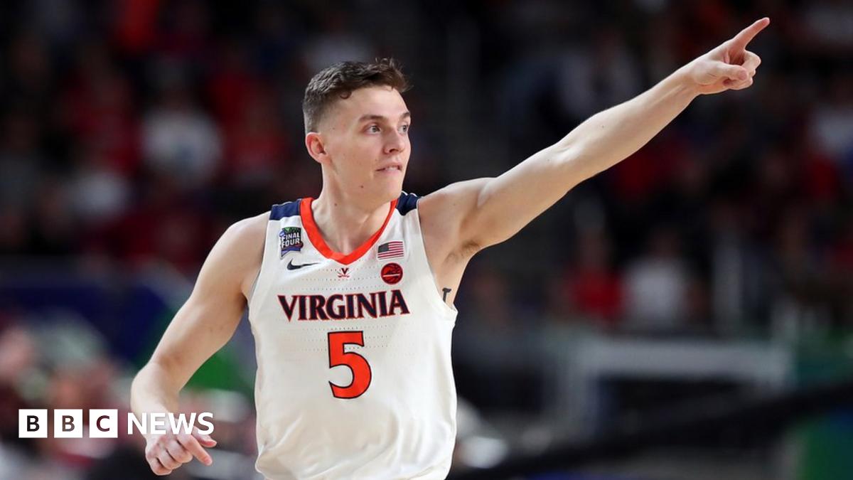 Kyle Guy: Basketball star praised for candour on anxiety fight - BBC News