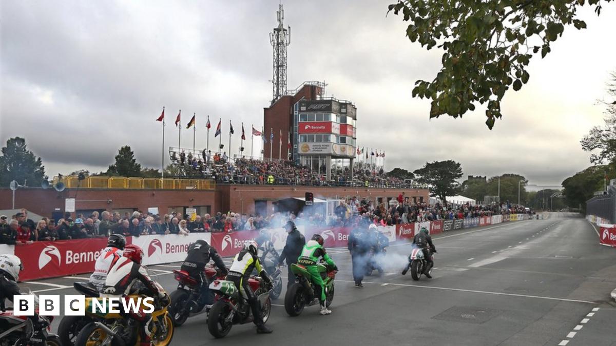 Isle of Man TT: Call for more homestay hosts for 2022 races - BBC News
