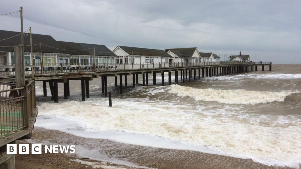 Flood warnings issued amid high spring tides in Suffolk and Norfolk ...