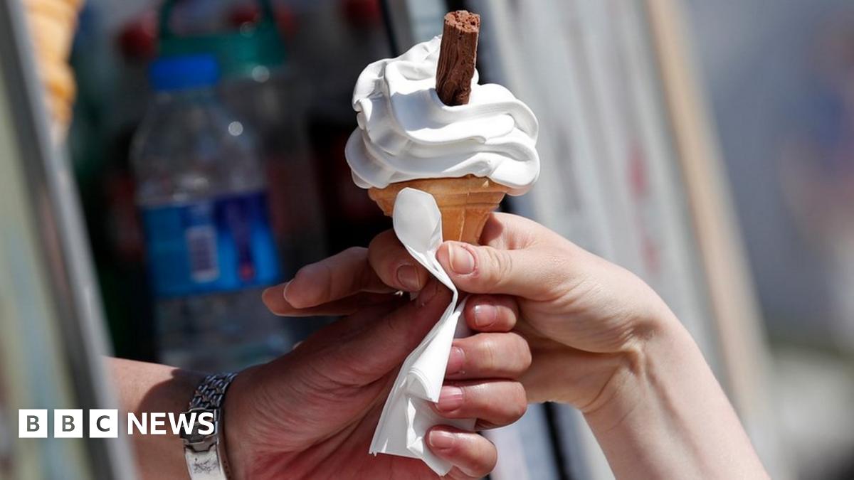 Cadbury Flake too crumbly for 99s, moan ice cream sellers - BBC News