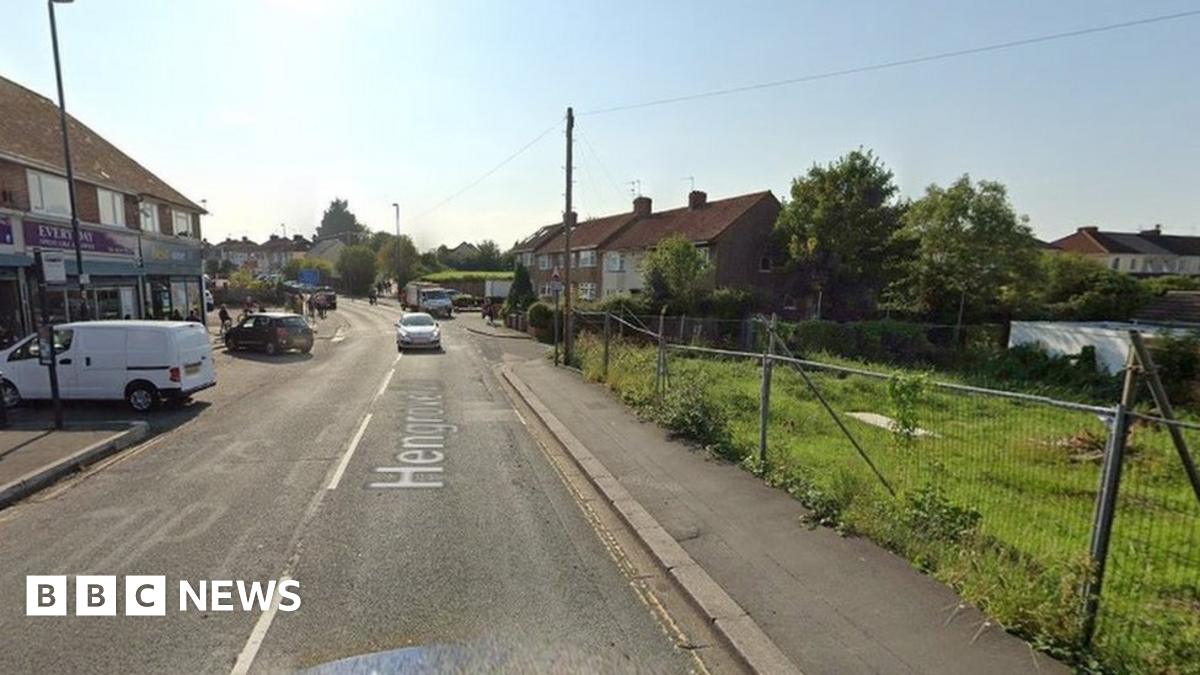 Boy, 11, racially abused in 'shocking' attack in Bristol - BBC News