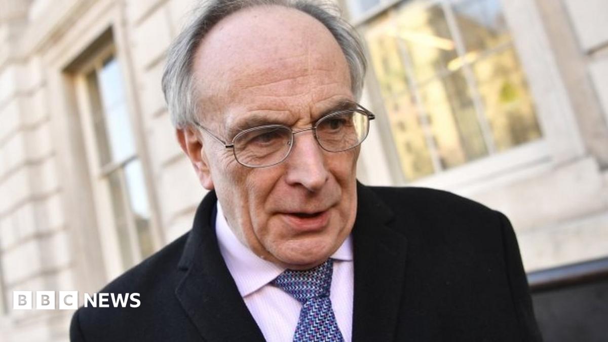 Conservative MP Peter Bone denies Brexiteers are split - BBC News