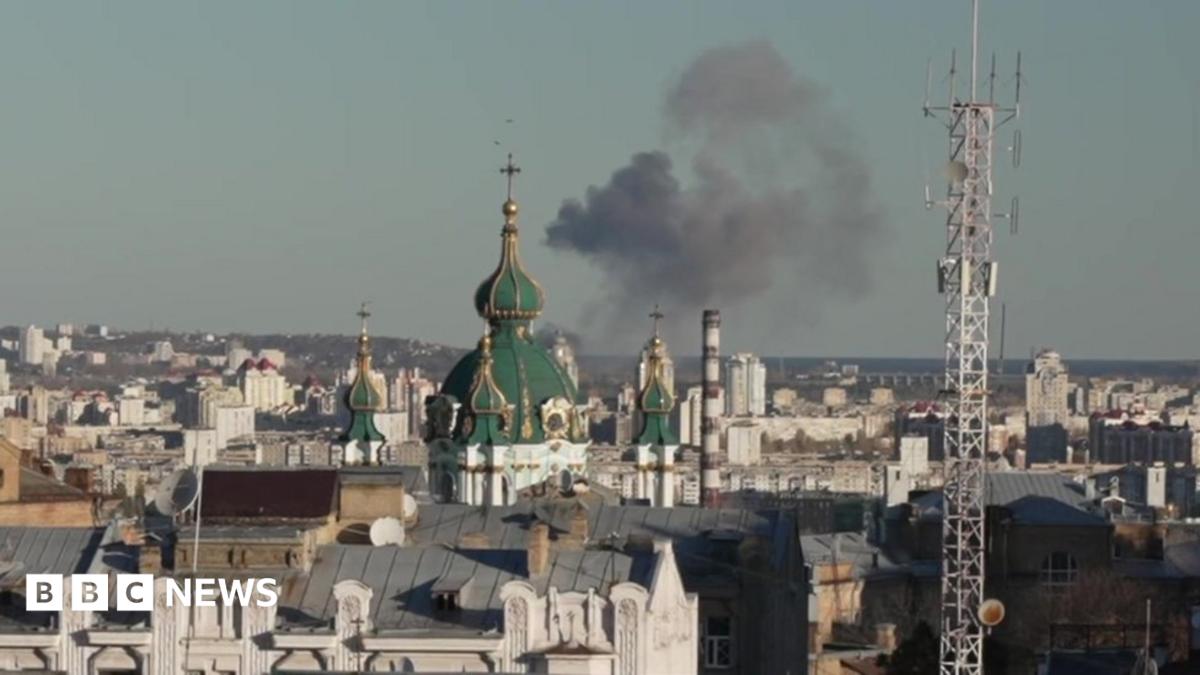 Ukraine war: Explosions over Kyiv as Russia targets infrastructure ...
