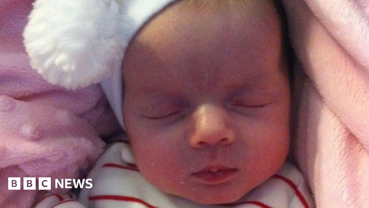 Coroner warns parents against co-sleeping after baby death - BBC News