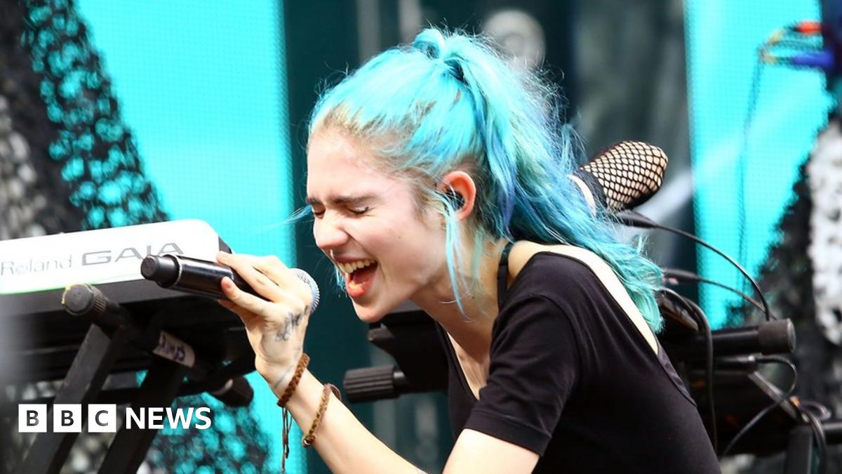 Canadian singer Grimes electrocuted by earpiece during Dublin gig - BBC ...