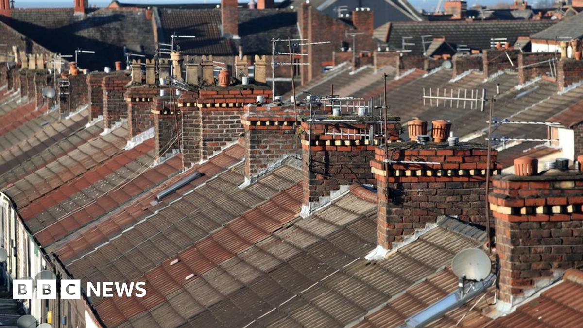 Greater Manchester councils to raise tax 5% and cut £100m in spending ...