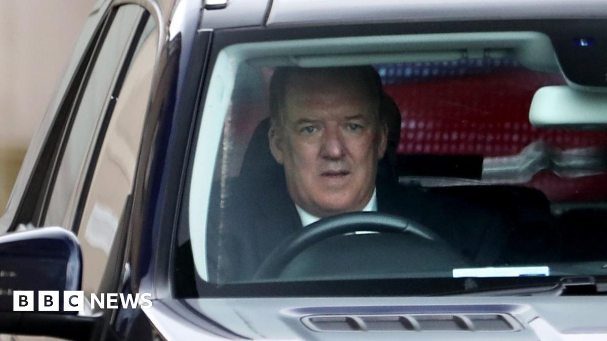 Craig Whyte Trial: David Murray 'benefited' from Rangers sale - BBC News