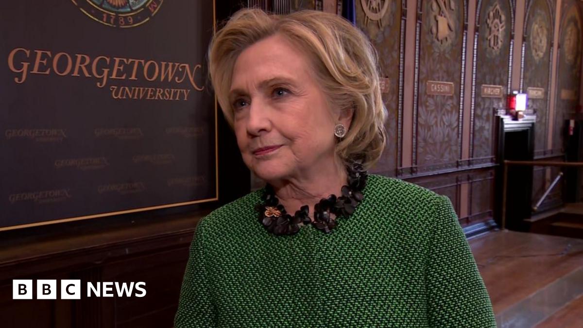 Hillary Clinton 'hopeful' over Northern Ireland power-sharing - BBC News