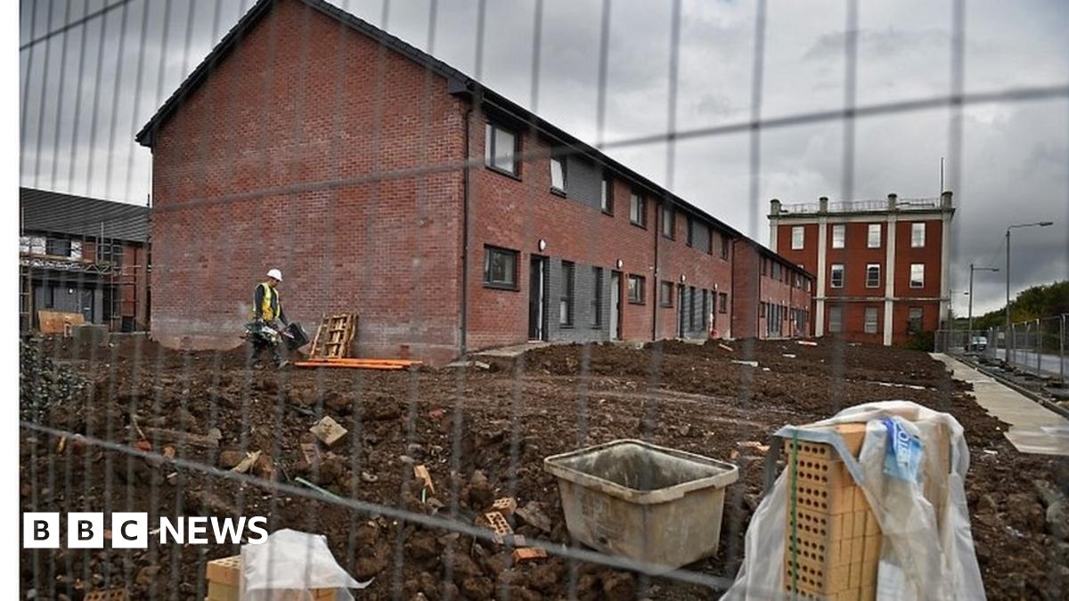 New borrowing rules will 'boost home building' - BBC News