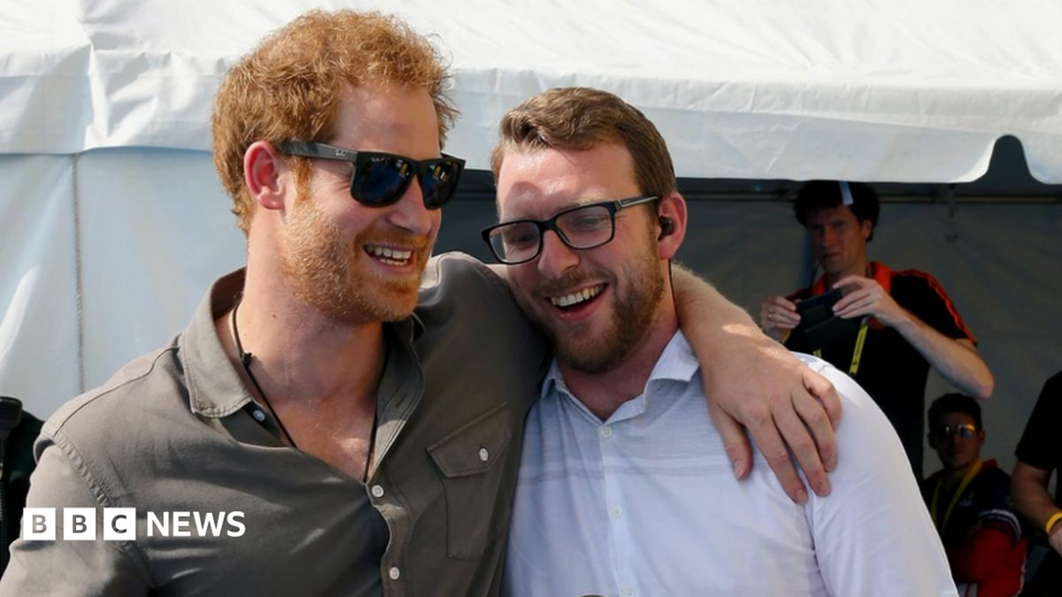 Prince Harry's friend backs his decision to step back from Royal duties ...