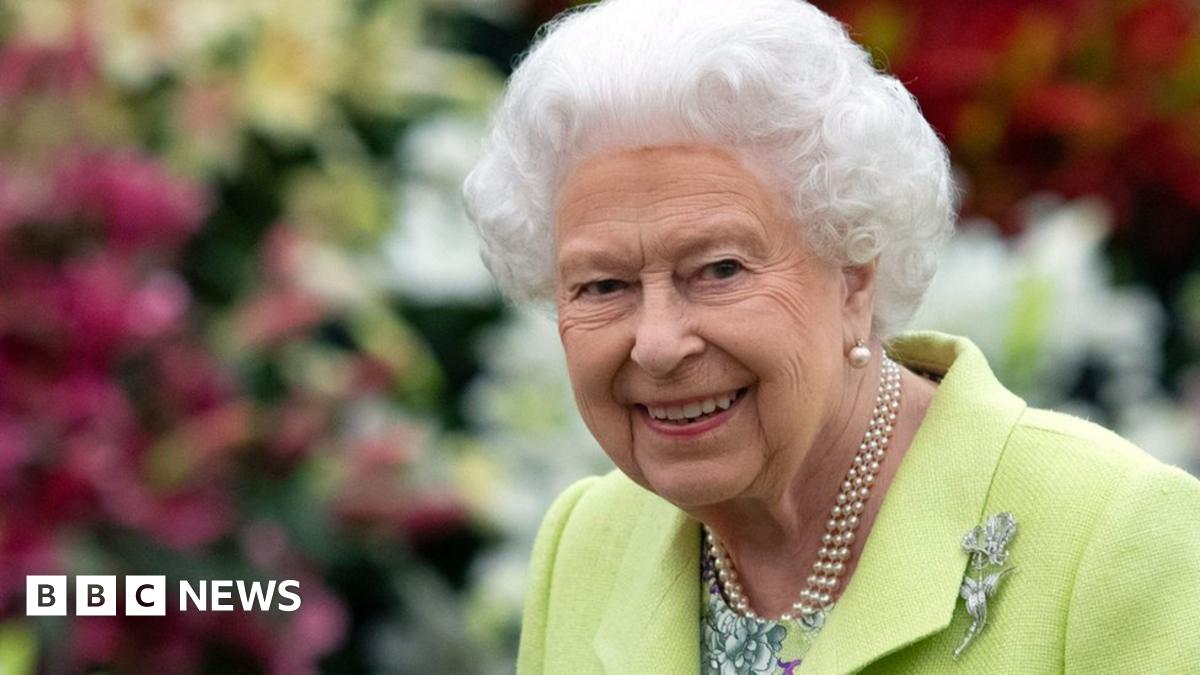 Chelsea Flower Show: Queen hopes to attend 2022 event, says Palace ...